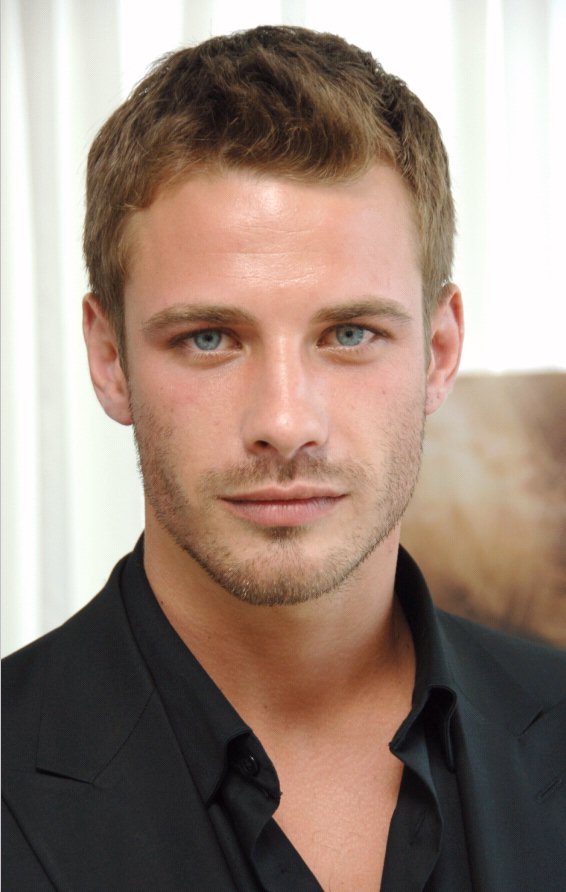 Andrew Stetson - Fashion Supermodels - The Fashion eZine