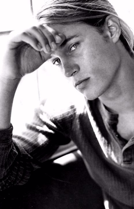 Travis Fimmel - Fashion Supermodels - The Fashion eZine